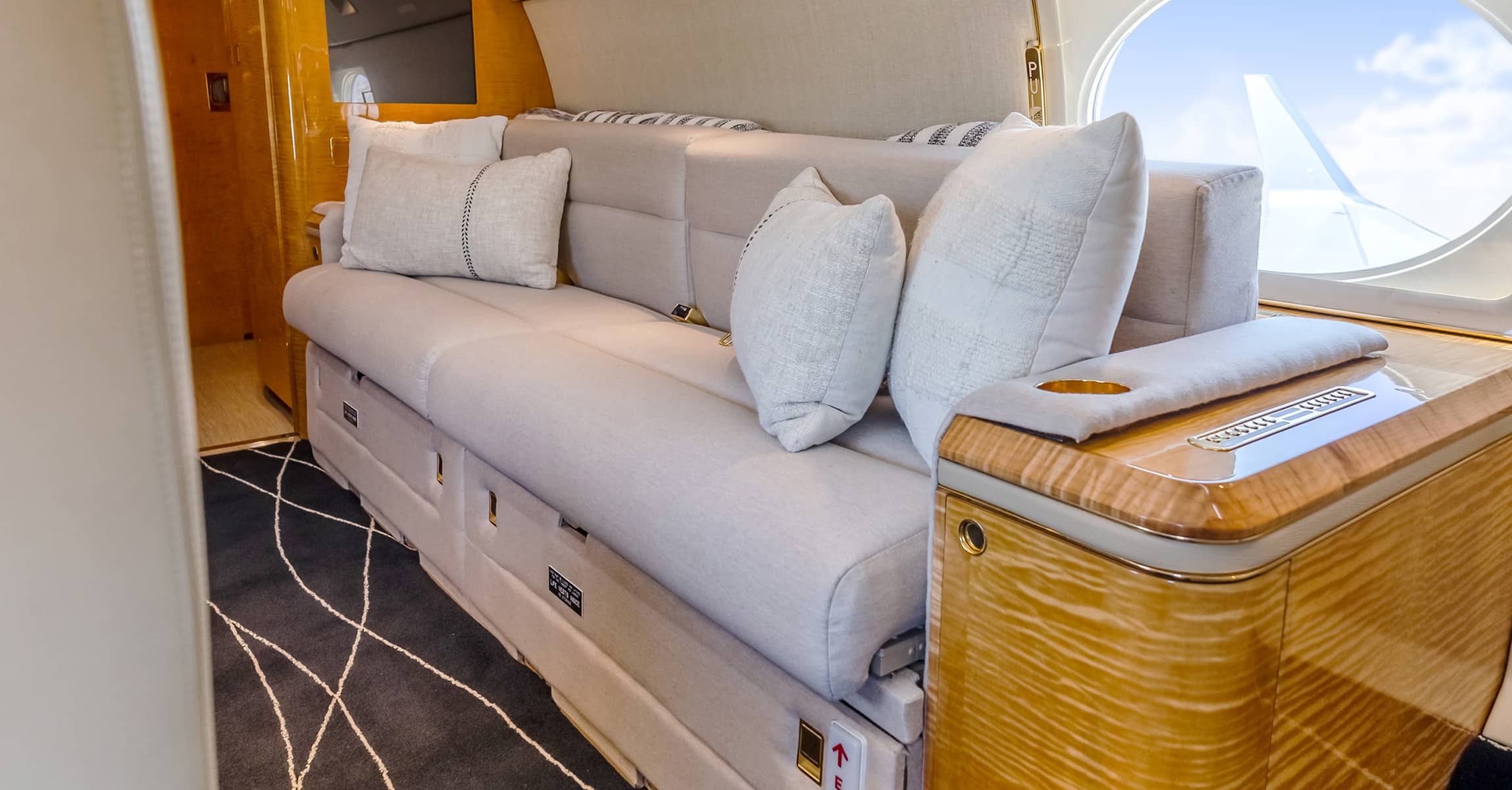 Book Now | Charter Our Gulfstream GV